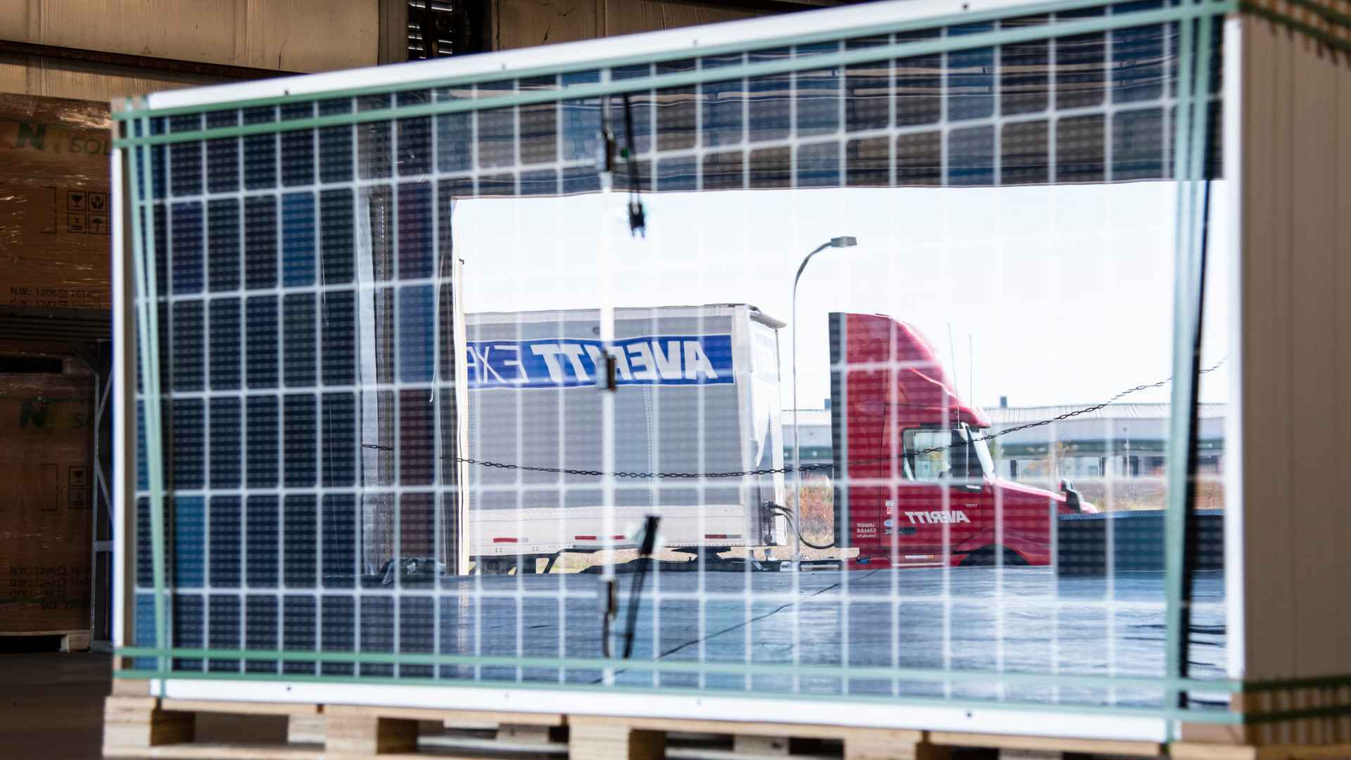 Solar Power Industry Logistics & Transportation Services | Averitt