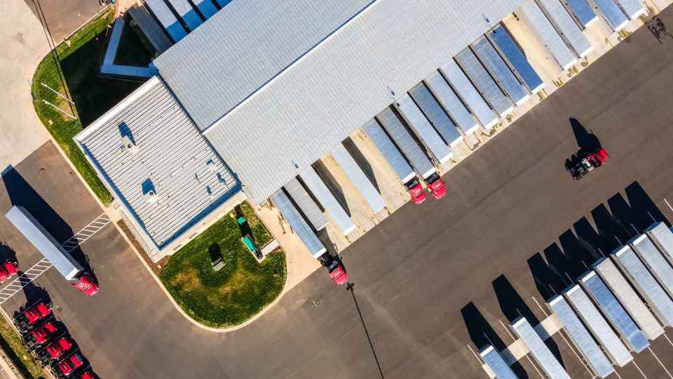 Industry-Specific Logistics & Transportation Solutions | Averitt
